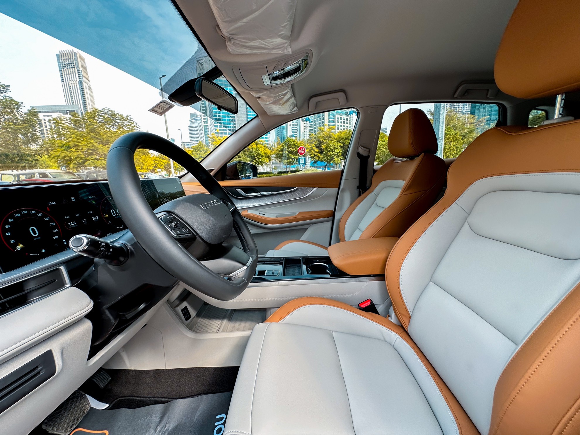 EXEED LX - Luxury SUV for Rent in Dubai, Abu Dhabi & More | Quick Drive ...